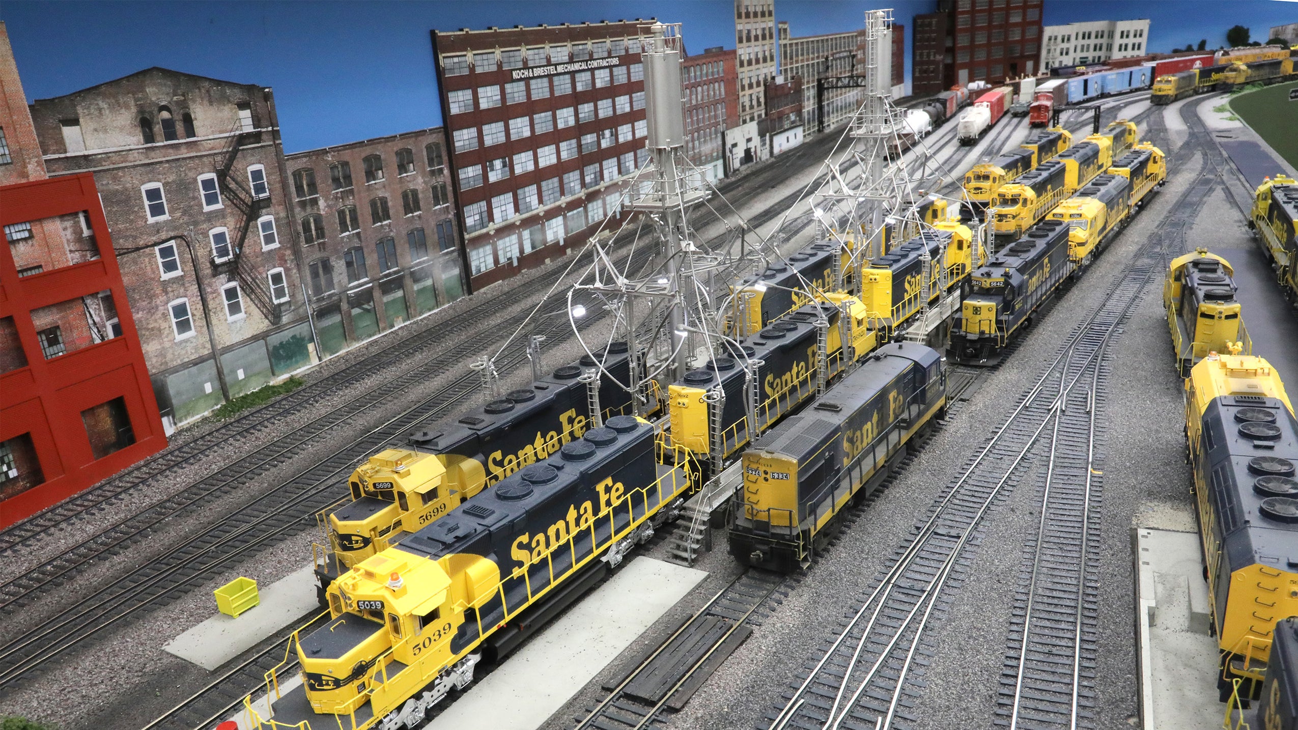 Live — Class One Model Works